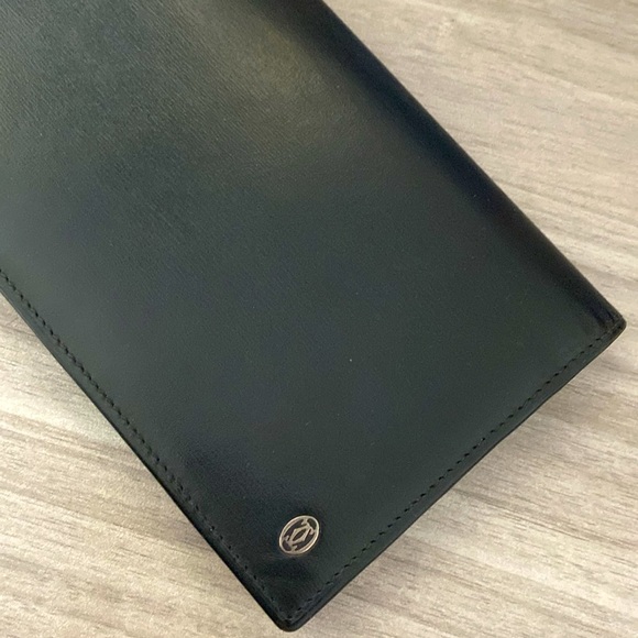 Cartier | Bags | Cartier Leather Wallet With Zipper And Card Slots ...
